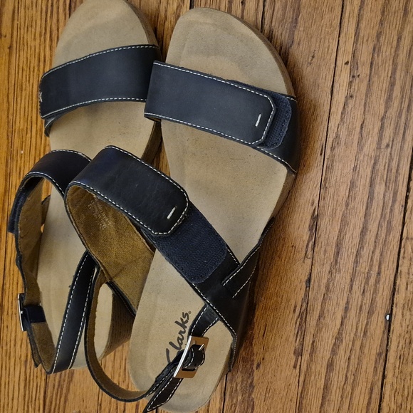 Clarks | Shoes | Clarks Womens Bendables Alto Disco Wedge Sandal Size 7 ...